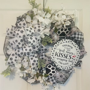 Wagging Tails Wreath Sign - Etsy