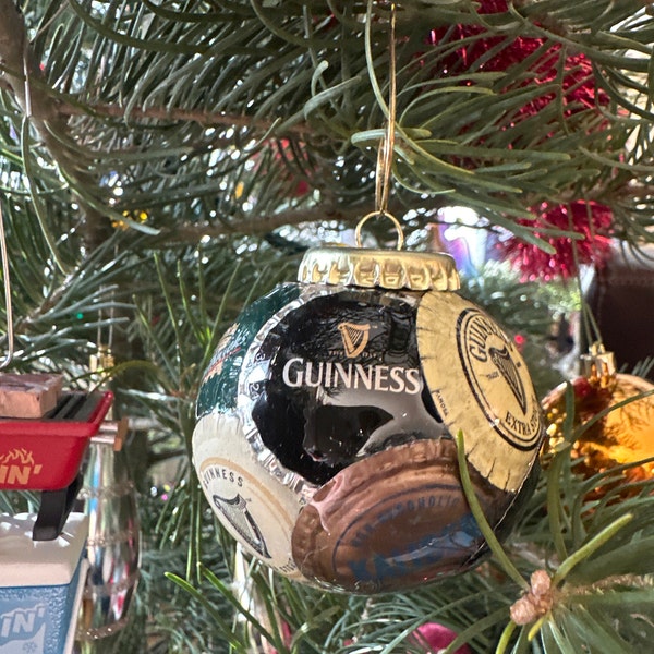 Modelo Bottle Cap Ornament - Etsy