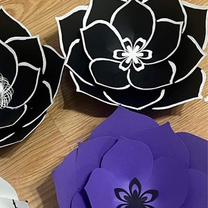 LARGE Paper Flower Kit, DIY Paper Flower Kit You Choose Flower and ...