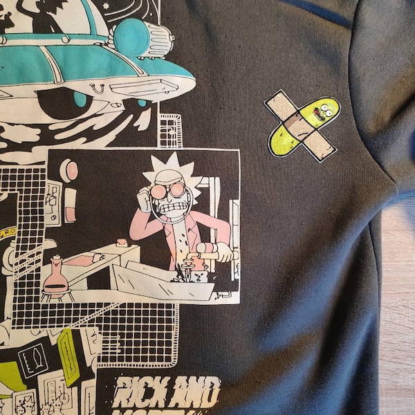 ANIME EMBROIDERED T-SHIRT / Anime Embroidery Streetwear / 100% Cotton ...