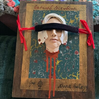 BIGFOOT SASQUATCH DISPLAY, Unique Cryptid Gift, Hairy Friend, Footprint ...