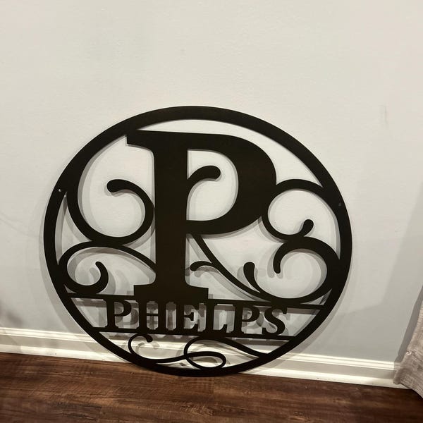 Round Personalized Metal Monogram Sign. Wedding Gift. Family Name Sign ...