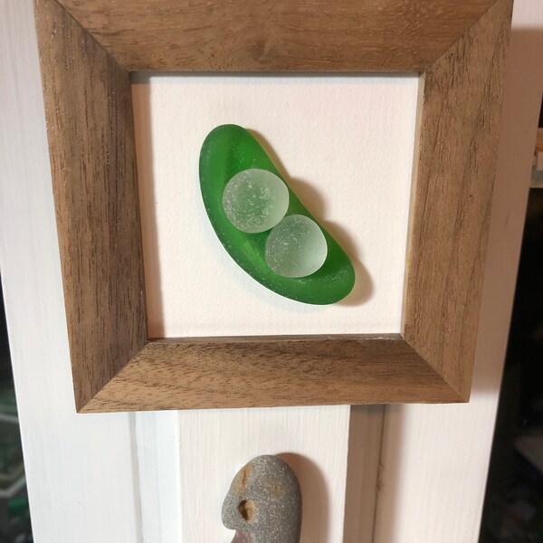 Natural WALNUT Picture Frame in Peewee Style - Choose Your Size: 3x3 up ...