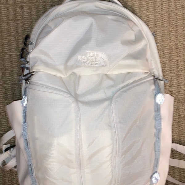 Reflective Button Badge - High Visibility Pin Badges - Hi Vis Pin ...