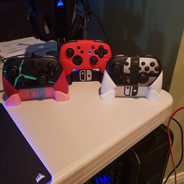 Nintendo Switch Pro Controller Stand - Etsy