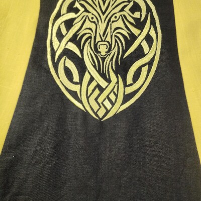 Celtic Wolf Face Embroidery Design, 4 Sizes - Etsy