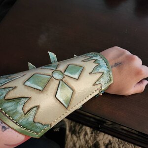 Demi Gauntlets Black Leather Hard Bridal Hand Guard Armor Renfair LARP ...
