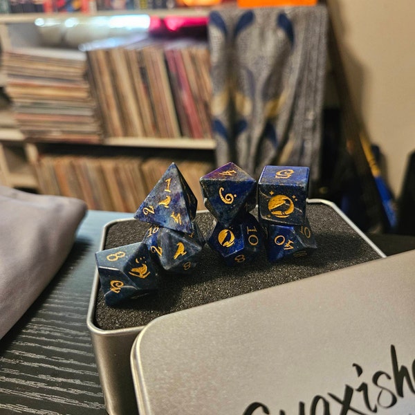 Set Mr Mrs D20 Dice | Wedding Dice | Groom and Bride | Dungeons ...