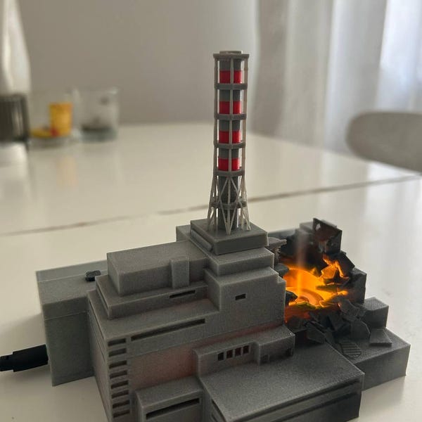 Chernobyl Nuclear Power Plant - With Smoke Effect - Humidifier and ...