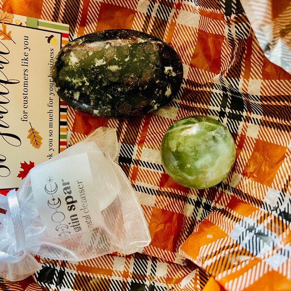 Spinel in Biotite Palm Stone, Manifestation Crystal, Spinel Palm Stones ...