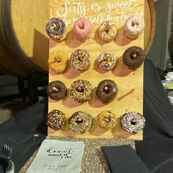 16 to 32 Pcs Donut Board, Donut Wall, Donut Holder, Donut Stand ...