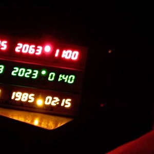 Clock temporal Circuit Time Machine Time Machine of the Delorean in ...