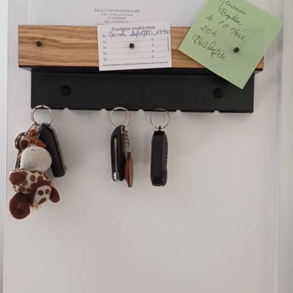 Wooden Key Board With Shelf & Pin Board, Modern Design, High Quality ...