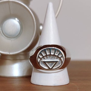 GL Glow Lantern Ring 3rd Gen - Etsy