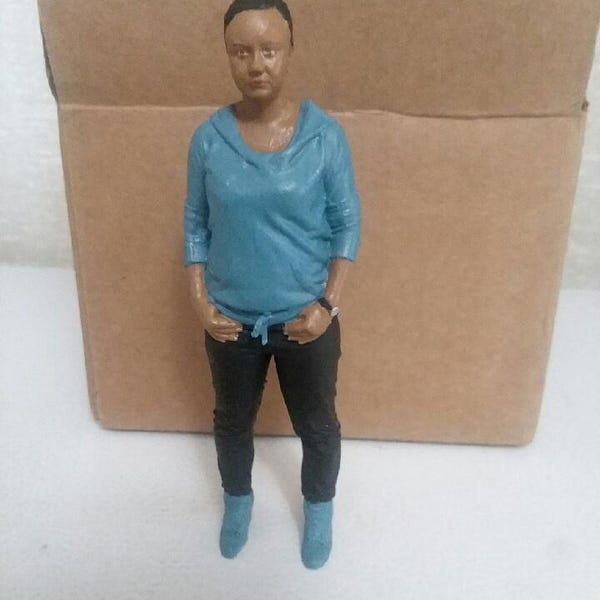 Miniature Girl, Realistic Tomboy, Modern Miniatures, Mini Teenager ...