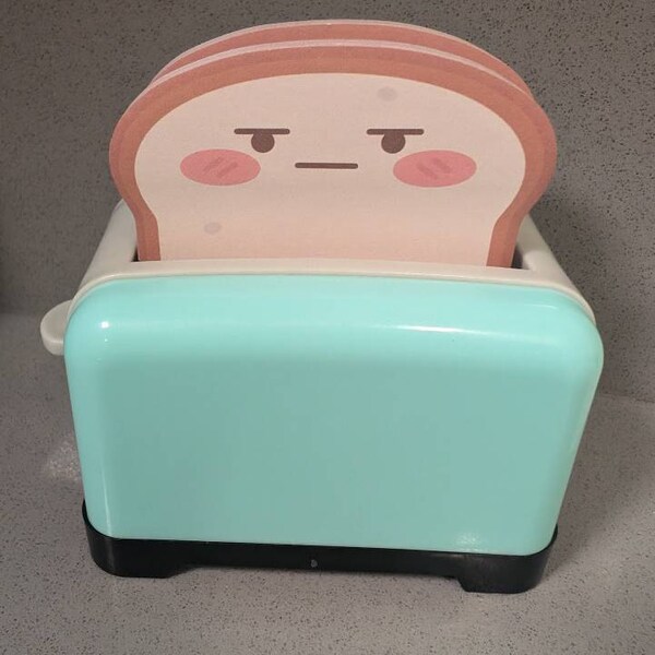 Toast-it Sticky Notes || Stationery, Kawaii Stationery, Memo Pad, Note ...