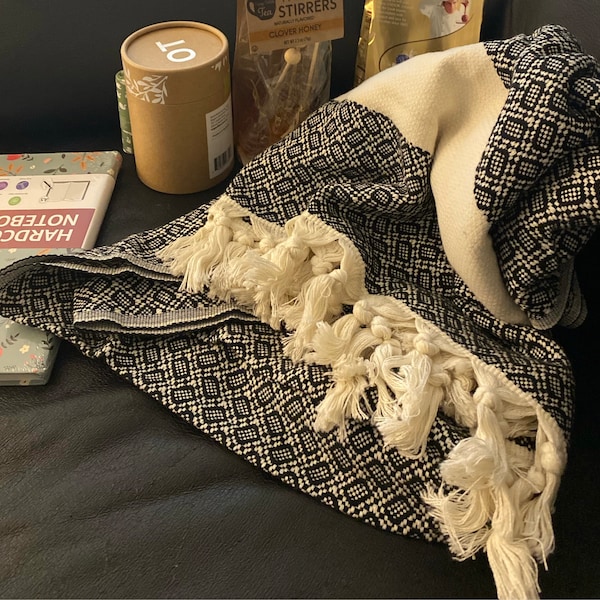 OUTLET | Adrian 100% Turkish Cotton Turkish Throw Blanket for Home ...