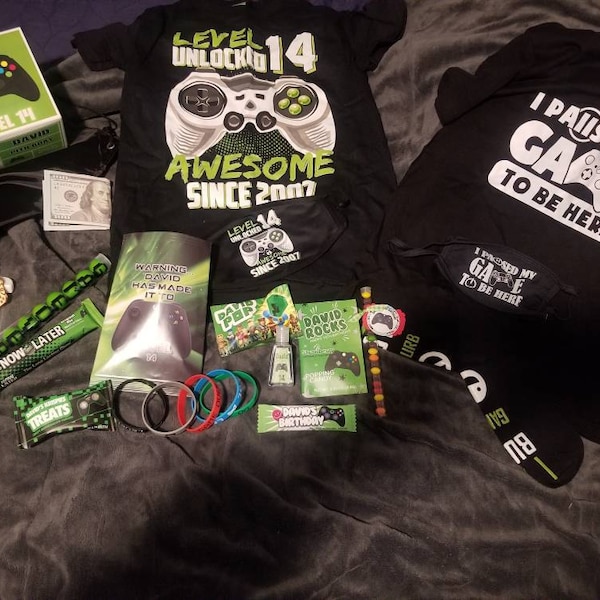 Video Game Badges VIP Video Game I.D. Badges, Video Game Birthday, Ruck ...