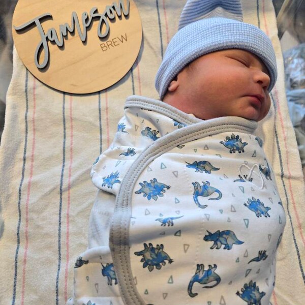 Newborn Baby Stats Sign, Wooden Birth Sign, Hospital Footprint Sign for ...