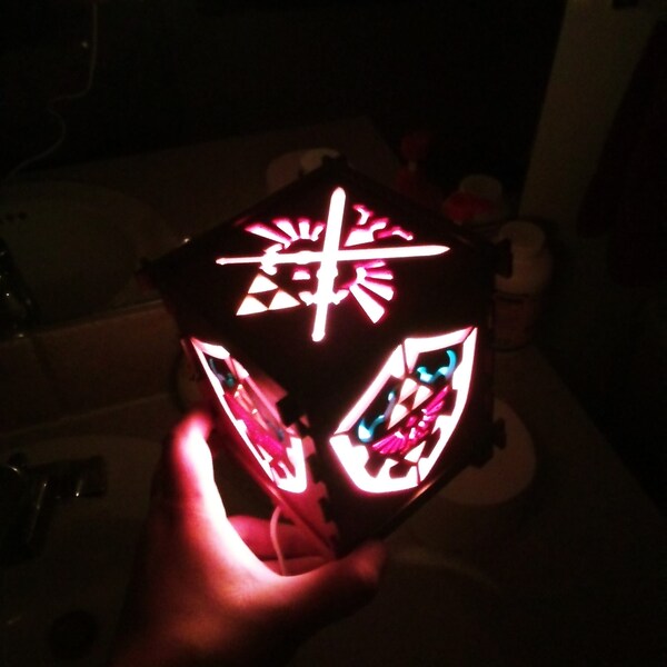 Hylian Shield Shoji Lamp - Etsy