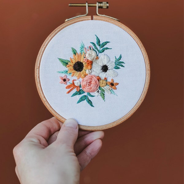 DIY Mini Beginner Embroidery Kit, Small Floral Embroidery Project With ...