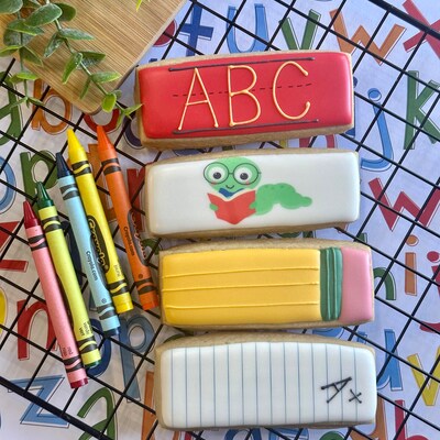 Little Book Worm Clipart, Back to School, Graduation, Teachers, Insects ...