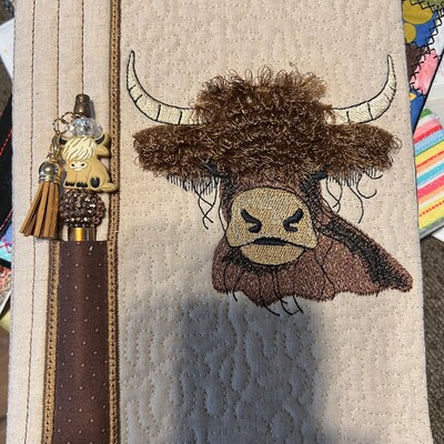 Pig With Bandanna Piggy Piglet Head ITH Key Fob Snap Tab Machine ...