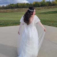 LAYLA Veil, Two Tier Veil, Veil, Fingertip Veil, Sheer Veil, Wedding ...