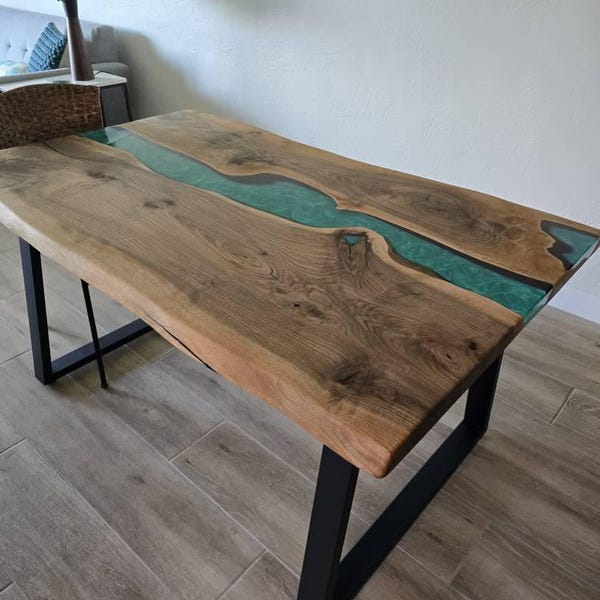 Custom Dining Table, Live Edge Epoxy Kitchen Table, Wood Epoxy Resin ...