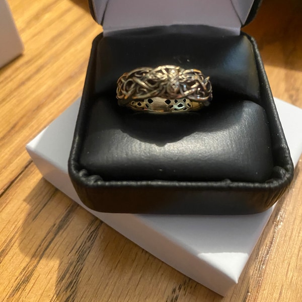 10K Gold Bee Ring, 14K Celtic Bee Ring, Gold Honeybee Ring, Queen Bee ...