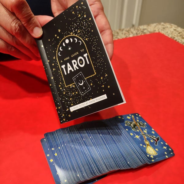 Pocket Tarot Guidebook - Beginner Friendly With Classic Rider Waite ...