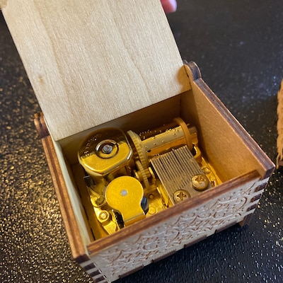 Wooden Wind-up Music Box Custom Engraving Choice of Over 100 All-time ...