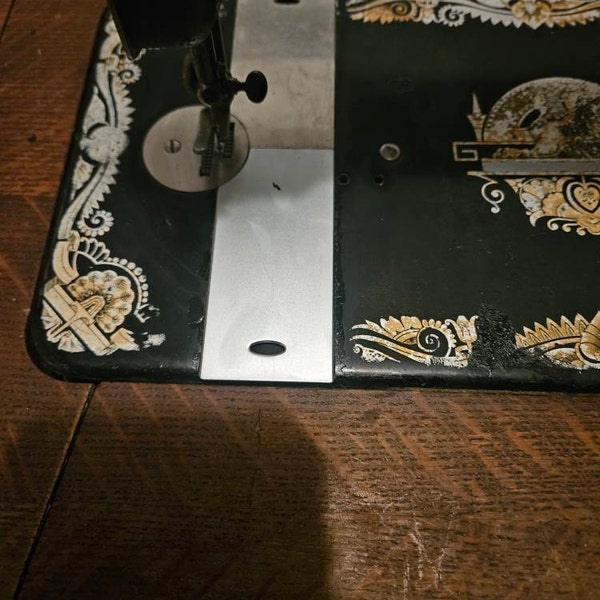 Singer Sewing Machine Slide Plate: Front or Rear - Models 27, 28, 127 ...
