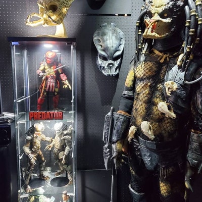 Predator Movie Logo Shelf Wall Art Display Desk Art Classic Film Logo ...