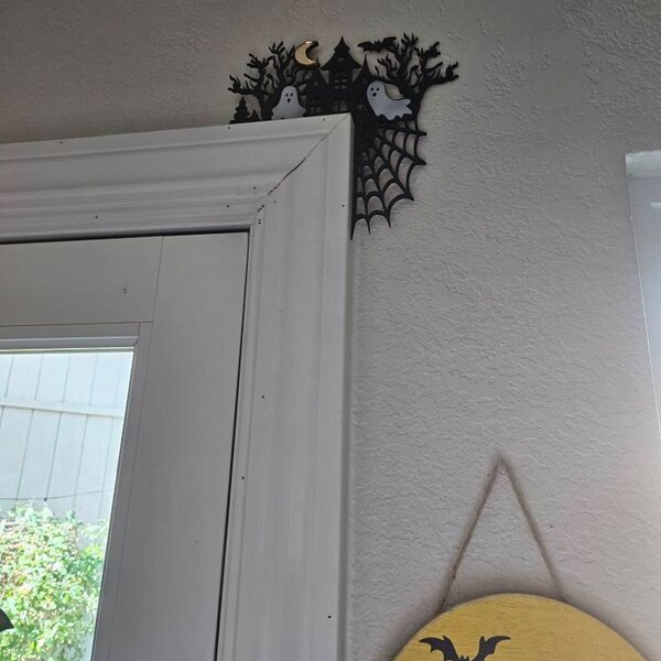 Halloween Door Corner With Spider Webs, Ghosts, and Bats. Left or Right ...
