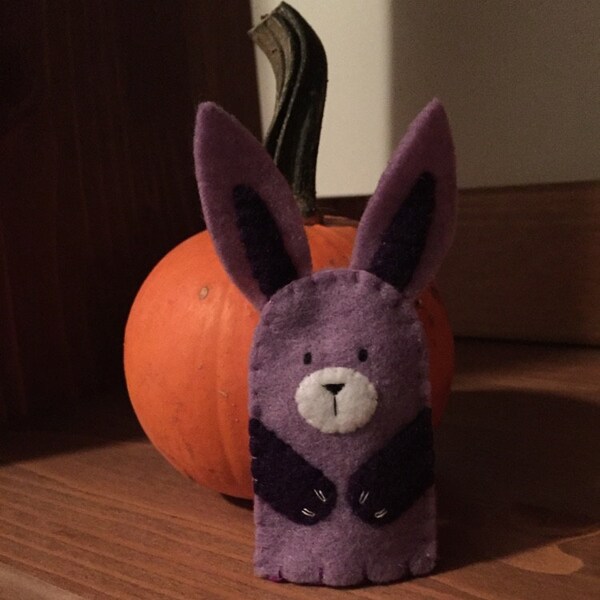 Blackbird Finger Puppet - Raven Puppet - Felt Finger Puppet Red Wing ...