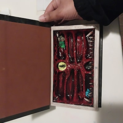 Green Swamp Mimic W/ Resin - Etsy