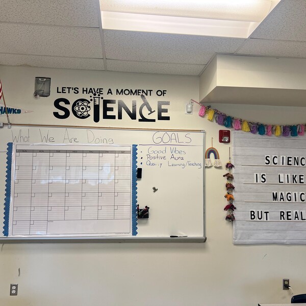 Jack and Sally Wall Decal Vinyl Sticker Peeking Sign Gift Nightmare ...