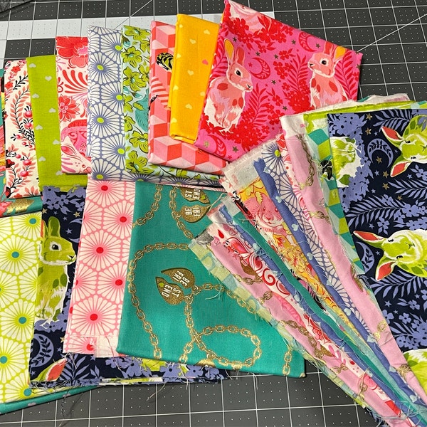 Tula Pink Fabric Bundle Freespirit, Besties, Everglow, Moon Garden ...