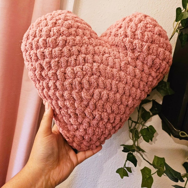 Giant Heart Crochet Pattern - Etsy