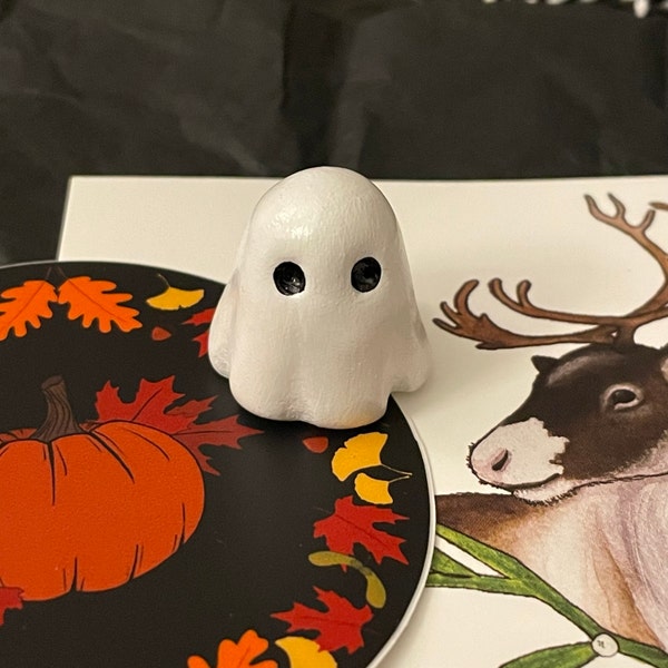 Tiny Clay Ghost Figure - Etsy