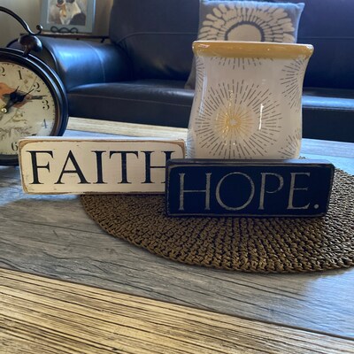 Distressed Wooden Sign gratitude - Etsy