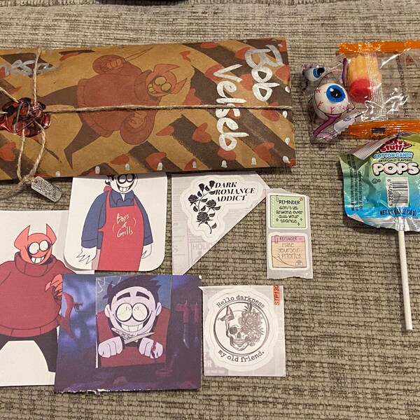 Horror Movie Gift Box, College Dorm Care Package, Horror Movie Lover's ...