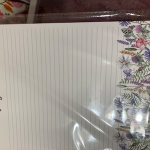 Pretty Notepad With Simple Spring Wildflowers Pick From Large Notepad ...