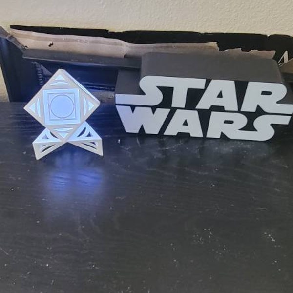 Ahsoka's White Crystal Jedi Holocron Wayfinder (star Wars Inspired) - Etsy