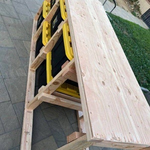 Ultimate 27-gallon Mobile Tote Storage Rack Plans | Garage Shelves ...