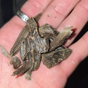 Tarakan Kalimantan AAA Oud Oil, Oud Oil, Oud Essential Oil, Oud Wood ...