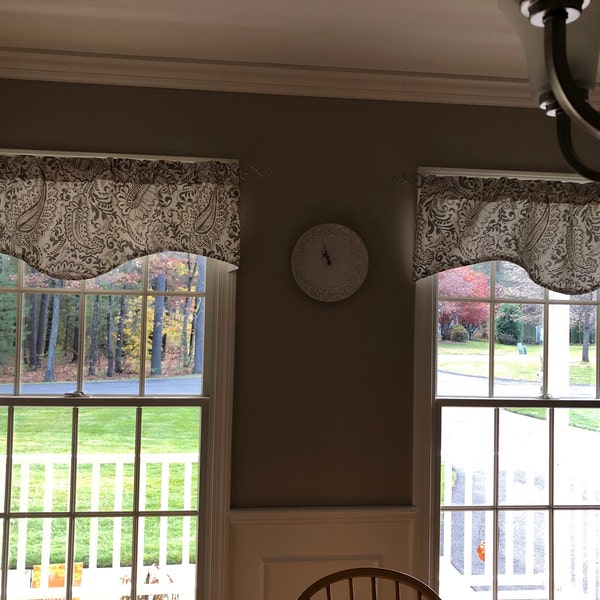 Paisley Valance Ecru Scalloped Valance Lined Window Valance Decorative ...