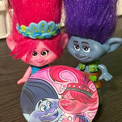 KEYCHAIN Trolls Band Together Poppy & Branch 7cm, Clear Acrylic Charm ...