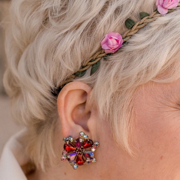 Vintage Ruby Red and Ruby Aurora Borealis Rhinestone Wreath Brooch - Etsy